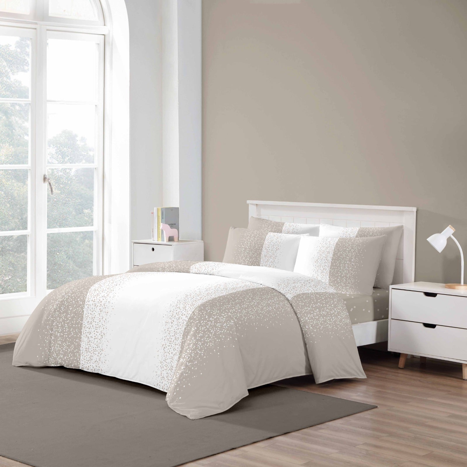 Elegant Linen Belgium Dottel Hotel Taupe 6 Piece Bedding Set