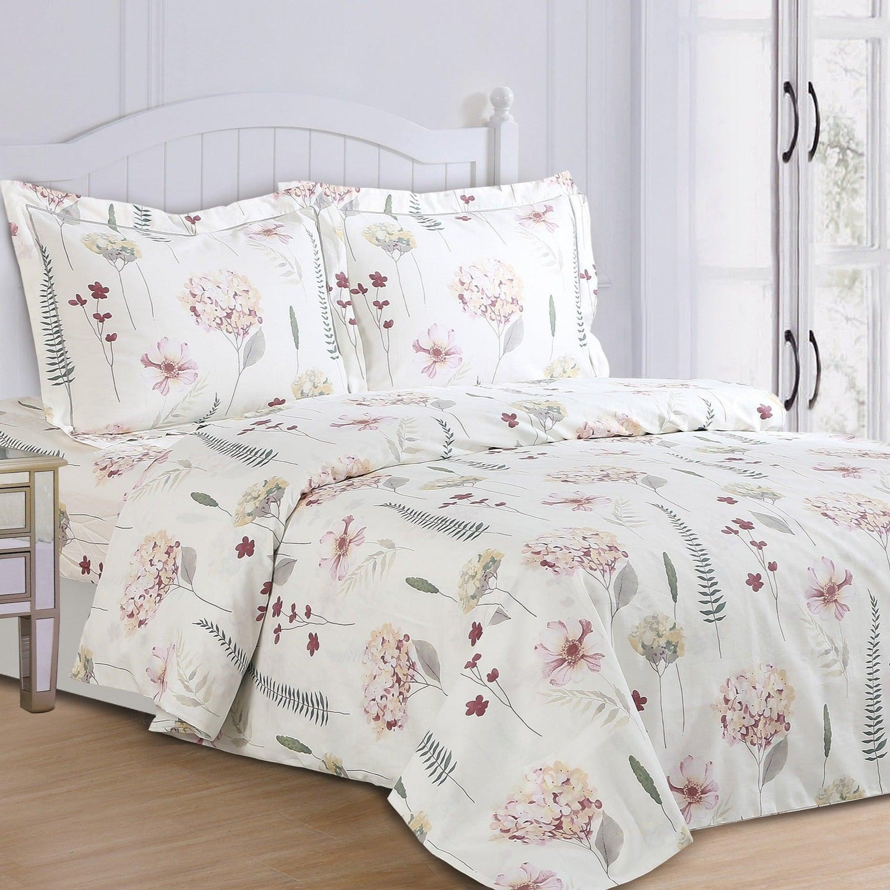 Violet Linen French Hydrangeas 6 Piece Bedding Set