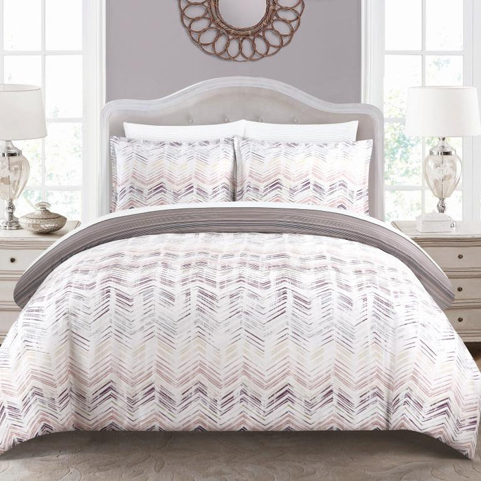 Ambrose 4 Piece Bedding Set